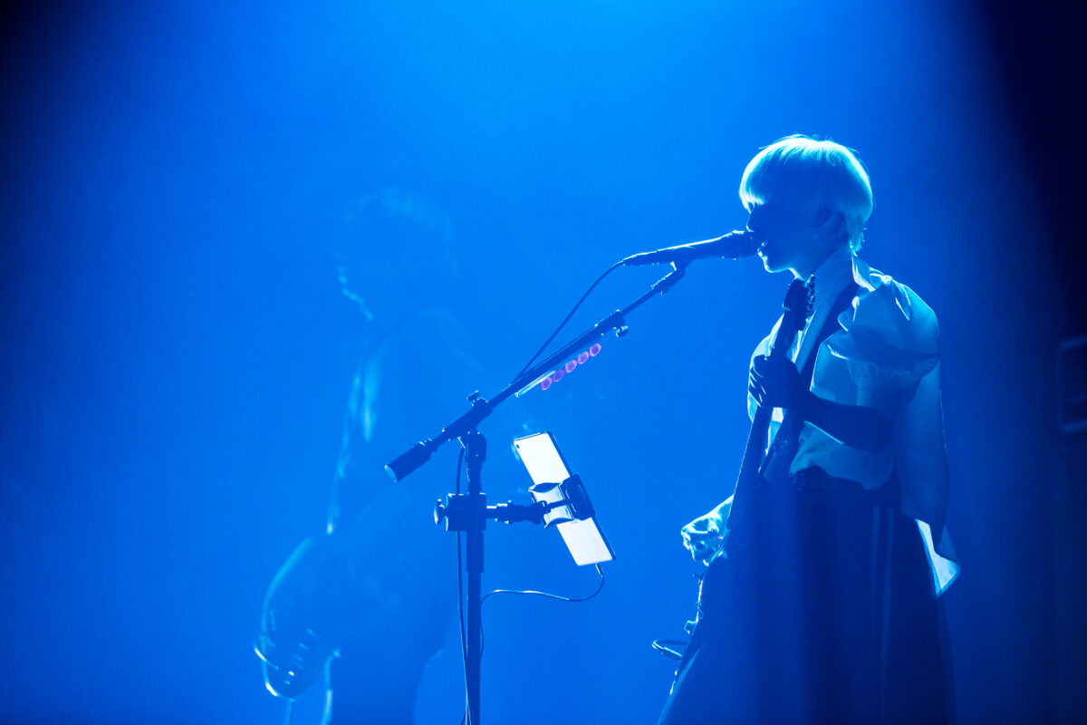 Hakubiが到達した新たな景色、強さを纏った“生きる”ための音｜Bezzy[ベジー]｜「人の魅力」にフォーカスしたエンタメメディア