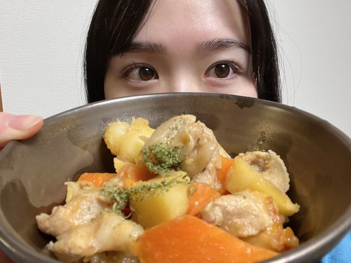 全てが自分の手作り｜Bezzy[ベジー]｜アーティストをもっと好きになるエンタメメディア