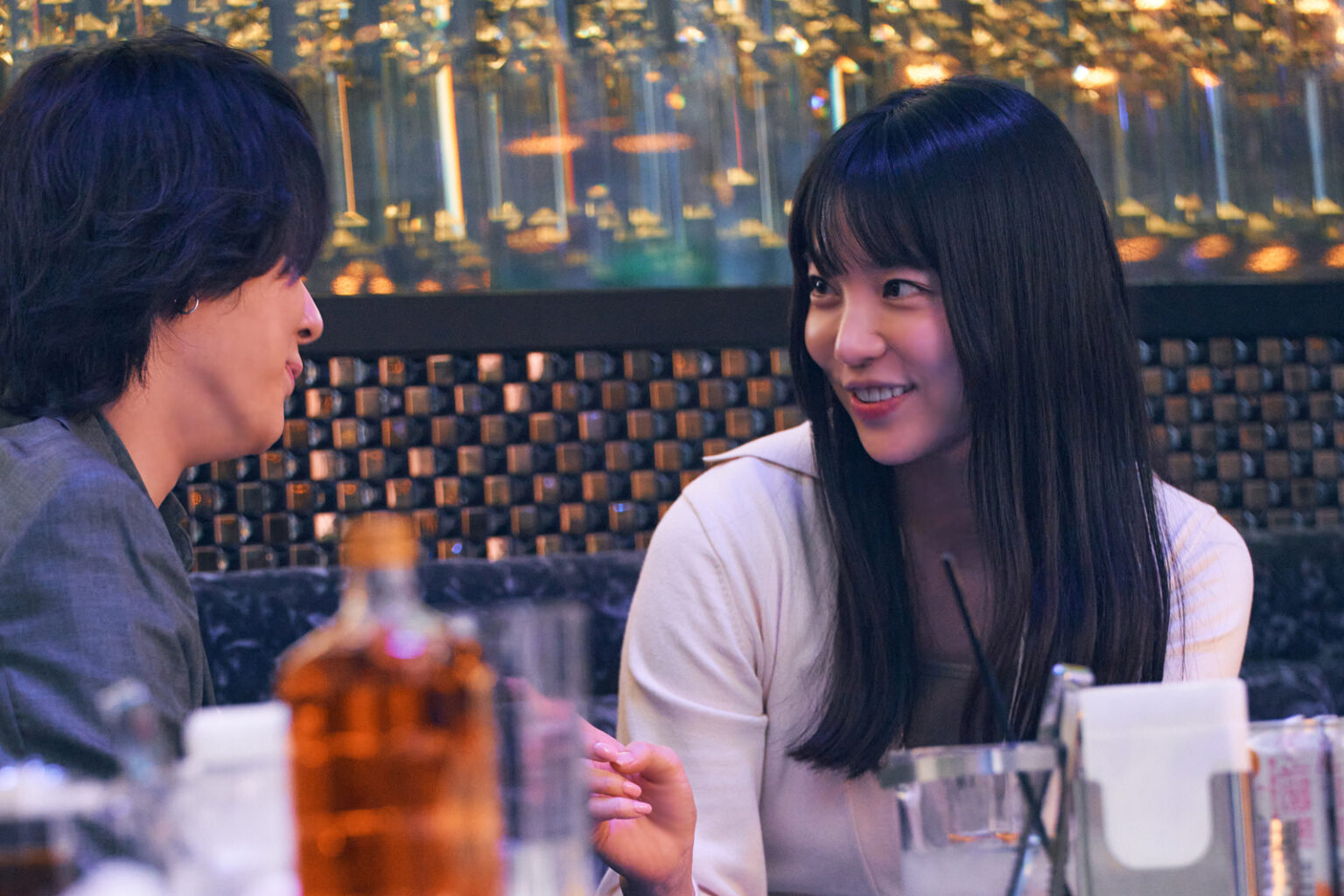 港区女子の恋愛群像劇『晒し愛、こんな夜は誰のせい？』賀屋壮也、仲野温、向里祐香のコメント公開｜Bezzy[ベジー]｜アーティストをもっと好きになるエンタメメディア