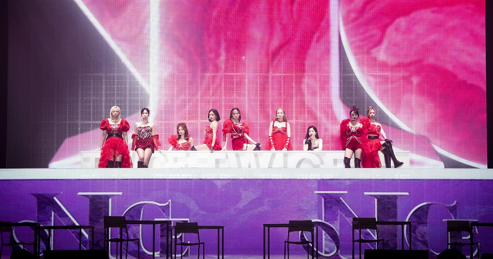 TWICE、本日リリースする4度目のワールドツアー映像作品のスポット映像公開｜Bezzy[ベジー]｜アーティストをもっと好きになるエンタメメディア
