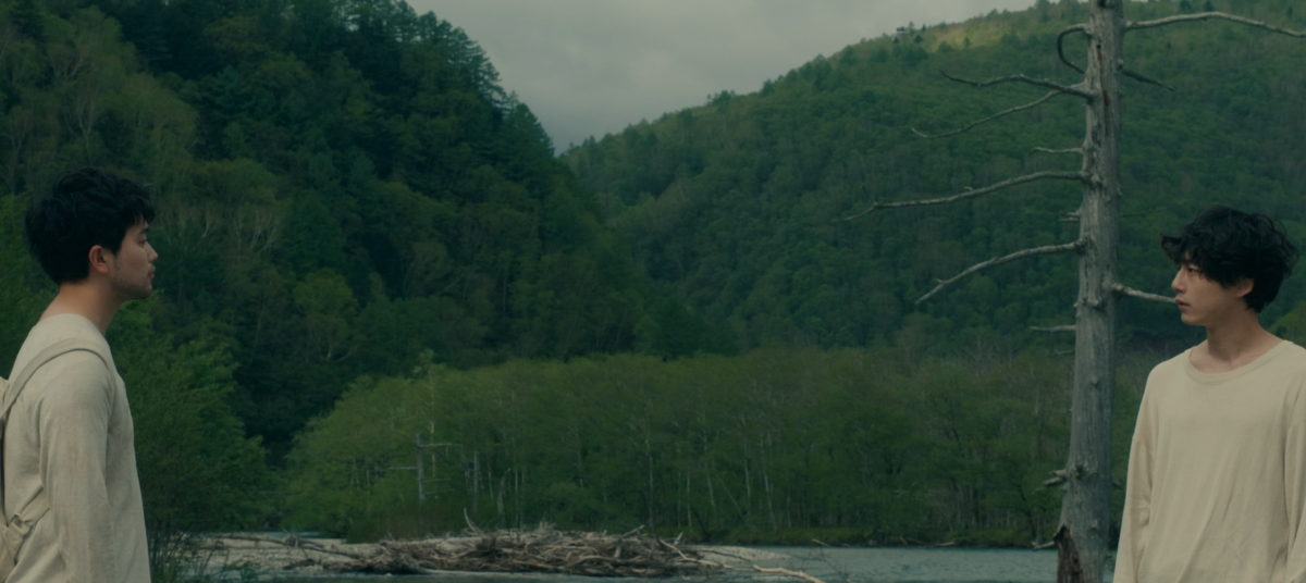 坂口健太郎主演『サイド バイ サイド 隣にいる人』King Gnu井口理の出演シーン解禁｜Bezzy[ベジー]｜「人の魅力」にフォーカスしたエンタメメディア