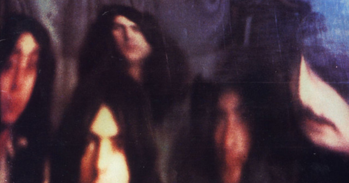 ディープ・パープルの名リフが生まれた緊迫した状況とは？制作中に警察が乱入した事件を語る｜Bezzy[ベジー]｜「人の魅力」にフォーカスしたエンタメメディア