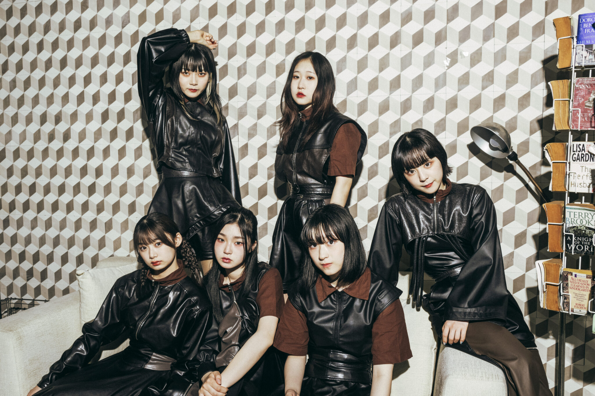 生きる実感と日々成長、新体制BiSの素直な向上心｜Bezzy[ベジー]｜「人の魅力」にフォーカスしたエンタメメディア