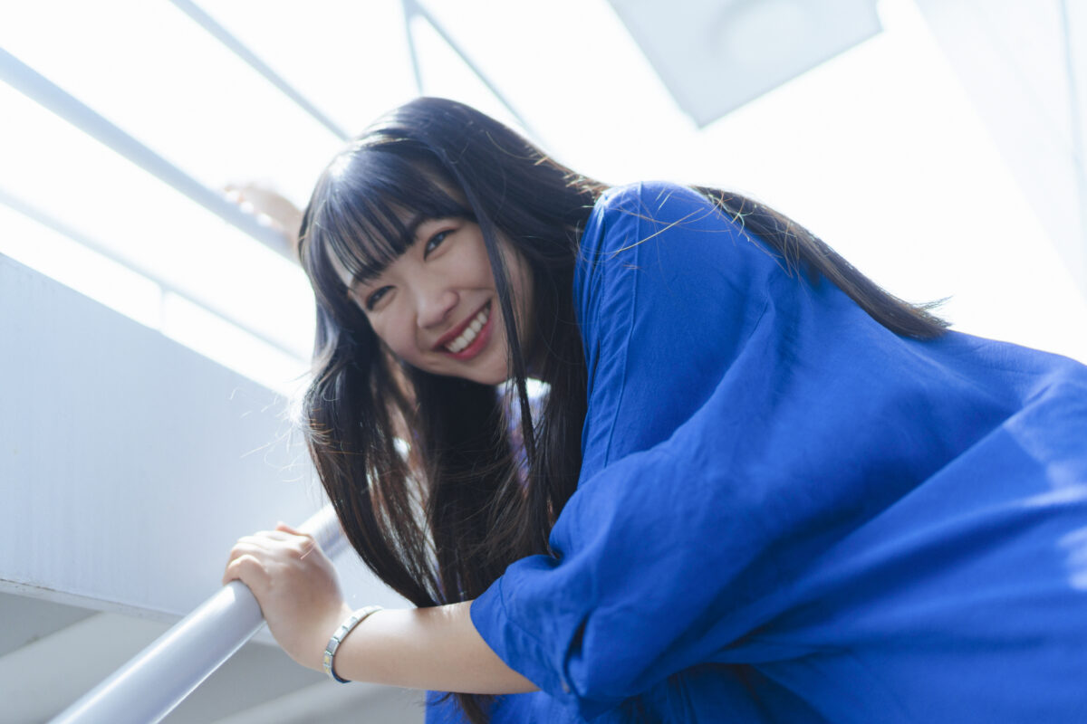 憧れの映画女優に向けて、確かな一歩を踏み出す19歳・瑚々が描く夢のかたち｜Bezzy[ベジー]｜「人の魅力」にフォーカスしたエンタメメディア