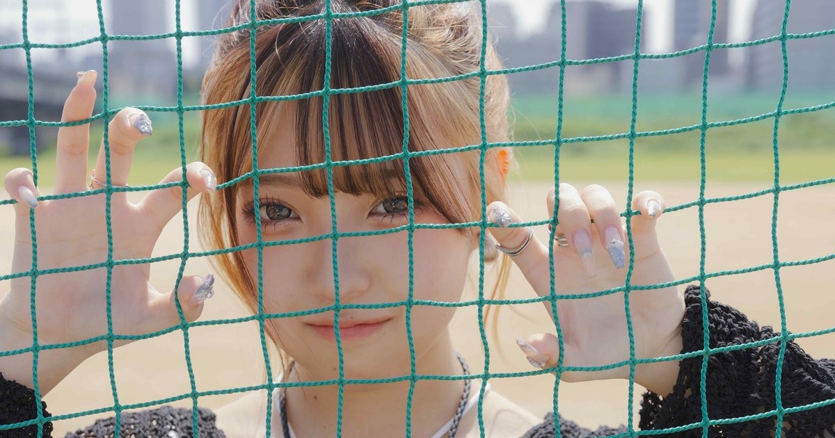 Z世代が選ぶTikToker1位のMINAMI、本日リリースした新曲「ふたつの心」MV公開｜Bezzy[ベジー]｜アーティストをもっと好きになるエンタメメディア