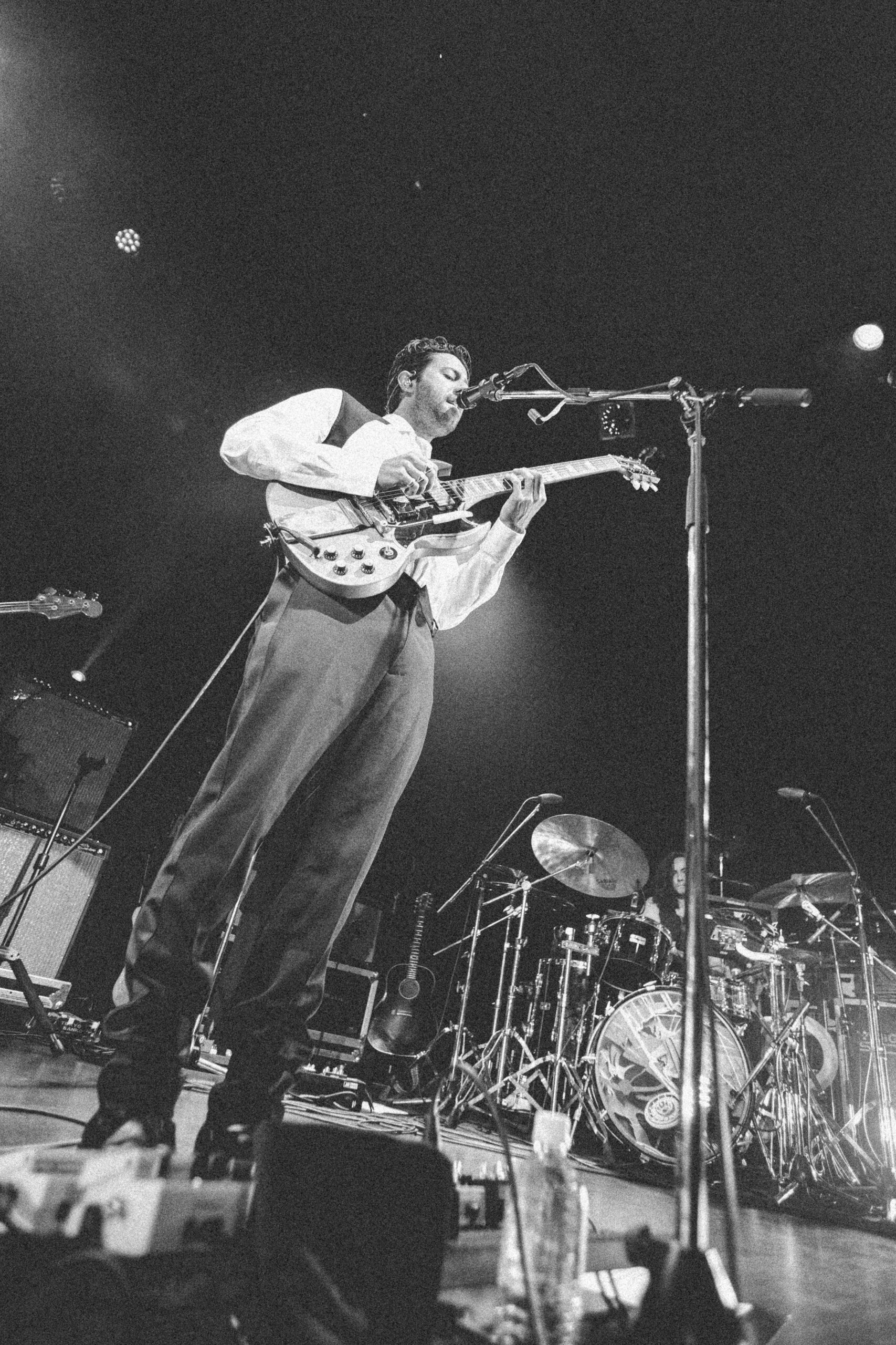 ブルーノ・メジャー×Kroi内田怜央、深いルーツ愛だけが生む無二の一瞬｜Bezzy[ベジー]｜アーティストをもっと好きになるエンタメメディア