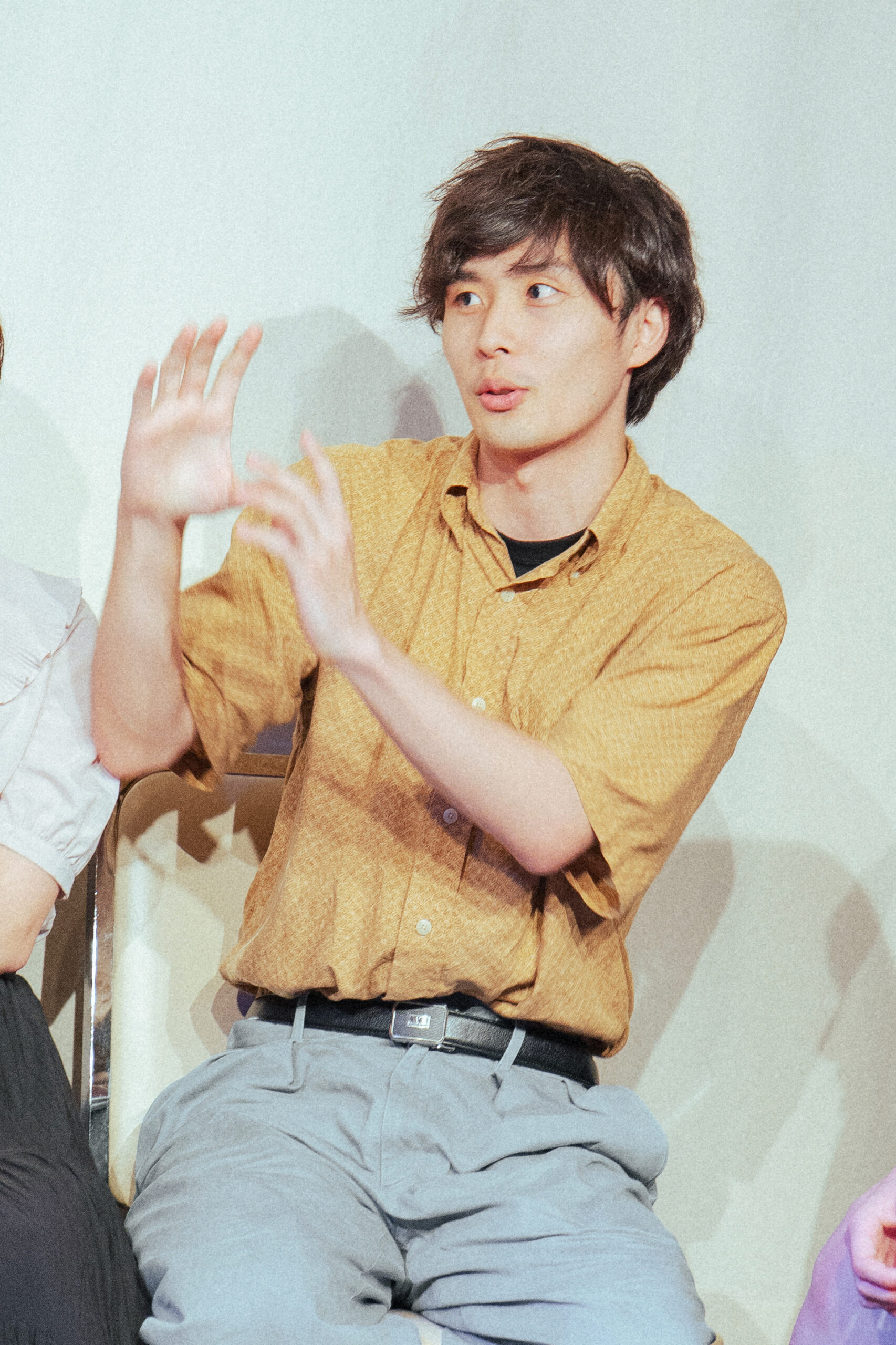 ダウ90000（前編）──好き嫌いじゃなく「面白い」と確信した8人組ができるまで｜Bezzy[ベジー]｜アーティストをもっと好きになるエンタメメディア