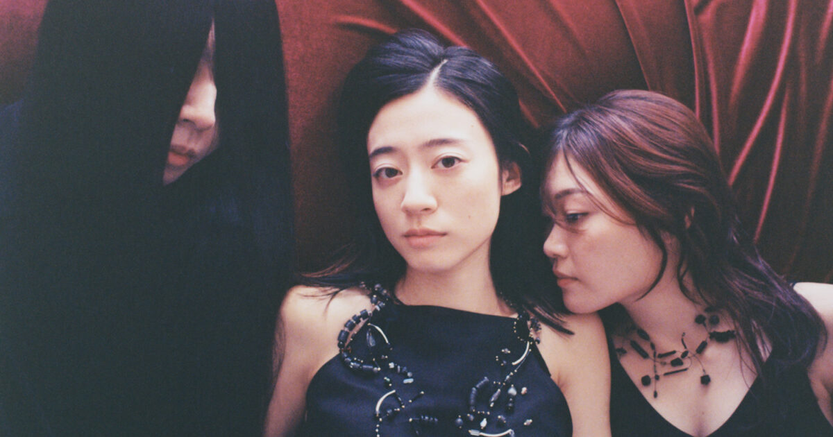 羊文学、本日開催ツアーファイナルより『呪術廻戦』“渋谷事変”EDテーマをライブ配信｜Bezzy[ベジー]｜「人の魅力」にフォーカスしたエンタメメディア