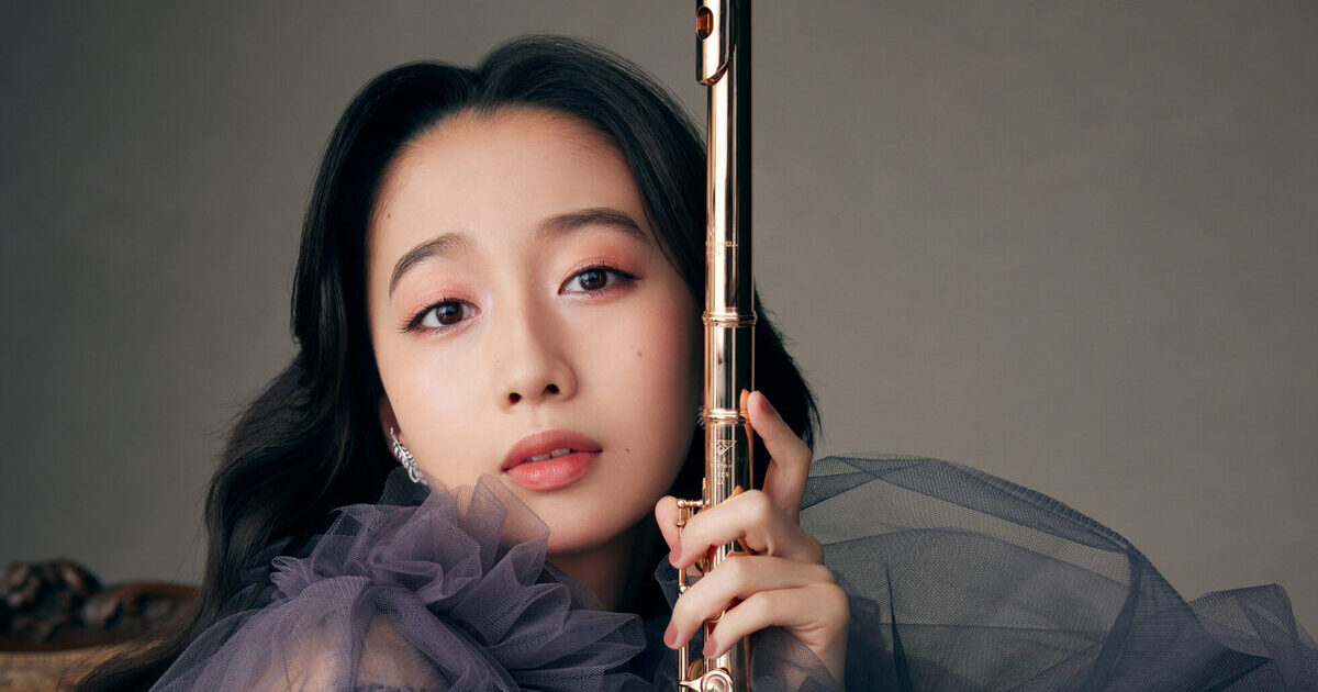 フルート奏者Cocomi、本日リリースした2ndアルバムより「アラベスク 第1番」MV公開｜Bezzy[ベジー]｜アーティストをもっと好きになるエンタメメディア