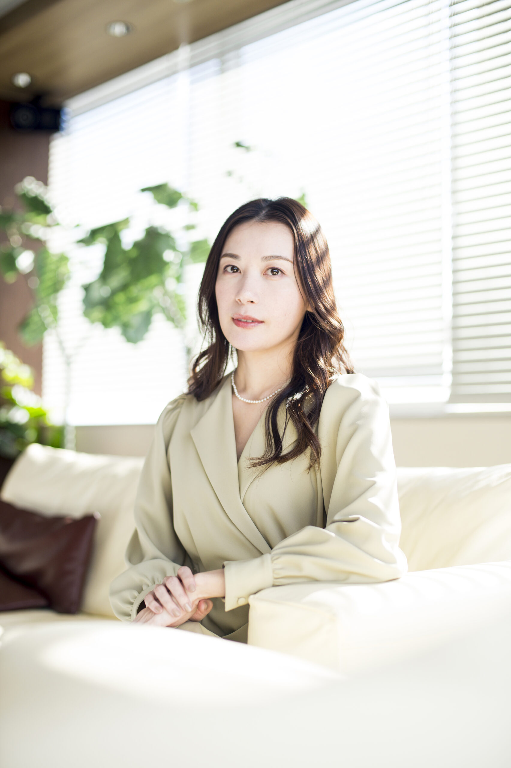 「36年間で今の私が一番好き」村川絵梨が考える“女優”である意義と矜持｜Bezzy[ベジー]｜「人の魅力」にフォーカスしたエンタメメディア