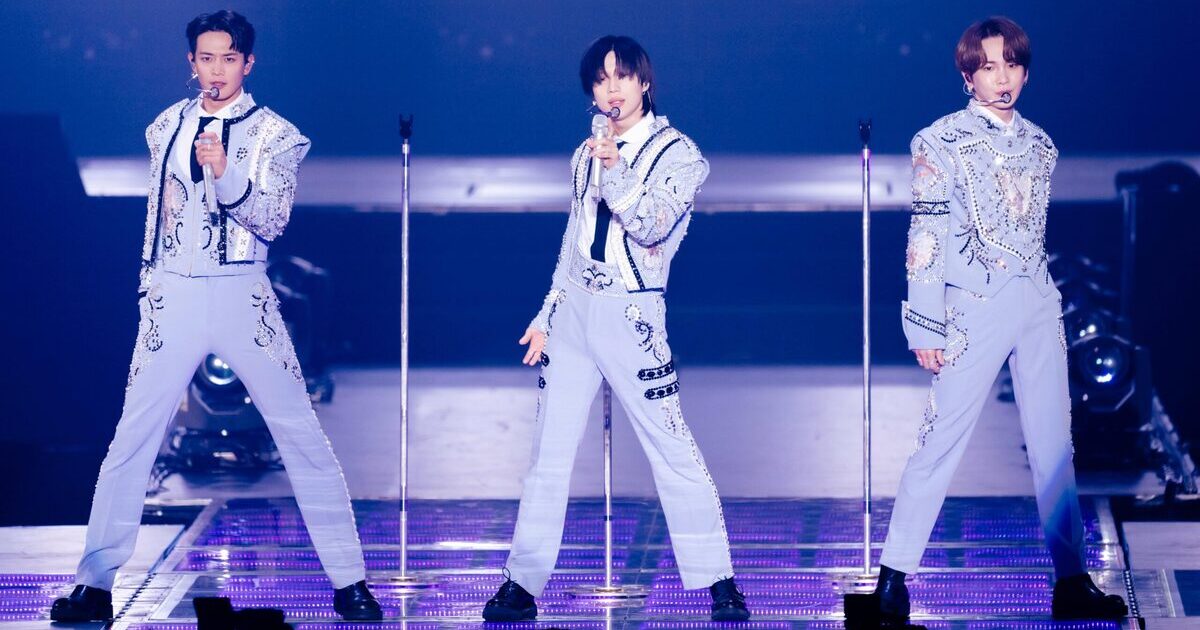 SHINee、5年ぶり日本アリーナツアー代々木第一体育館公演の全編ダイジェスト映像公開｜Bezzy[ベジー]｜アーティストをもっと好きになるエンタメメディア