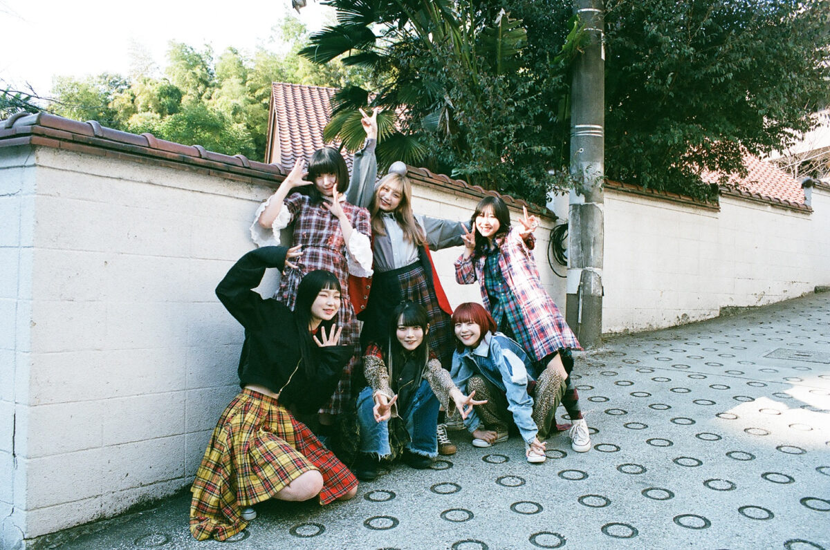 成長の真価はこの一作に、BiSが手にした主体性｜Bezzy[ベジー]｜「人の魅力」にフォーカスしたエンタメメディア