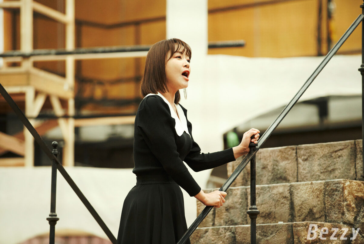 これは絶望を越えたラブストーリー、劇団四季新作『ゴースト＆レディ』稽古場レポート｜Bezzy[ベジー]｜「人の魅力」にフォーカスしたエンタメメディア