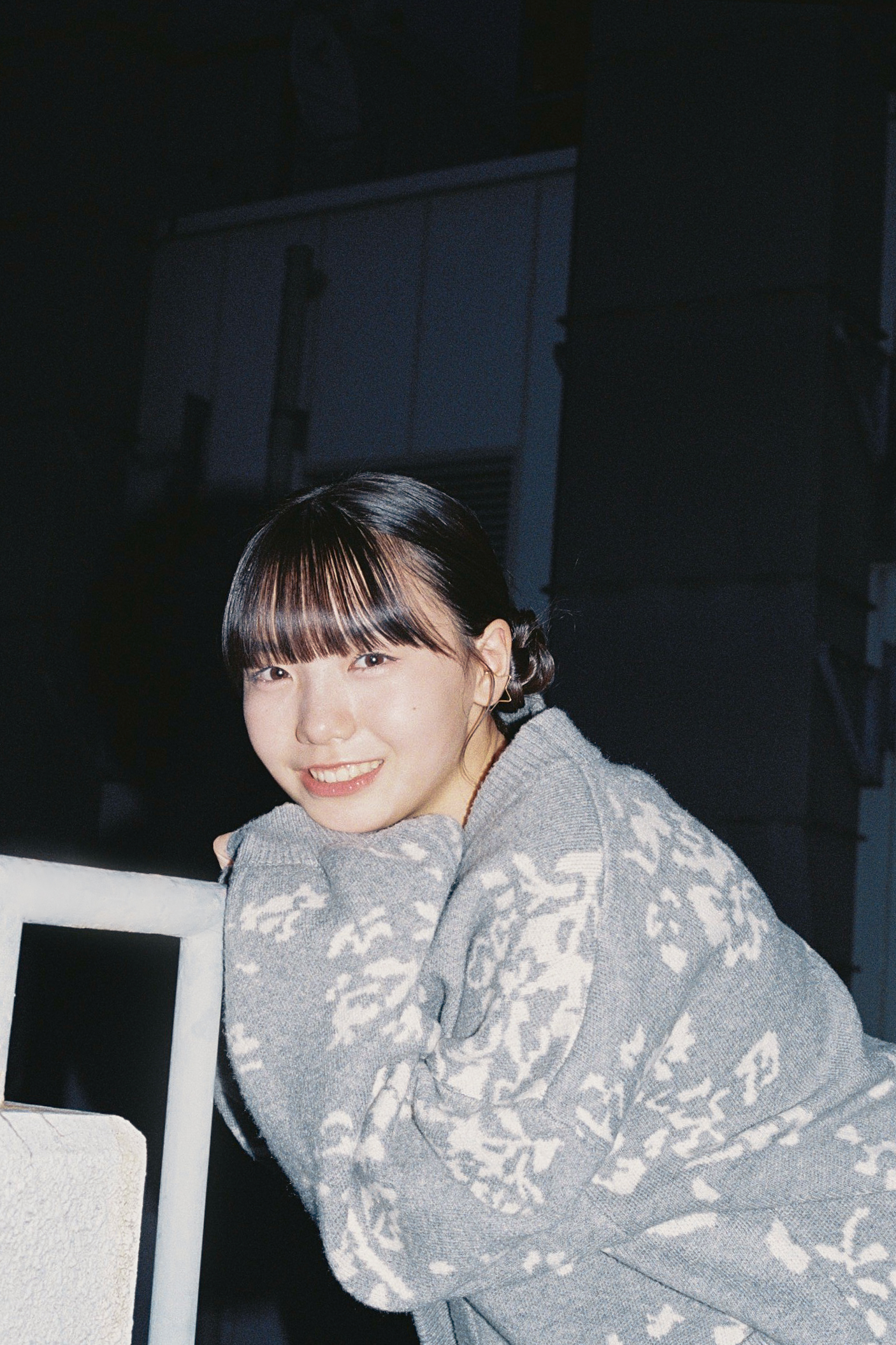 数々の話題作で注目、稲垣来泉は研究熱心な14歳｜Bezzy[ベジー]｜アーティストをもっと好きになるエンタメメディア