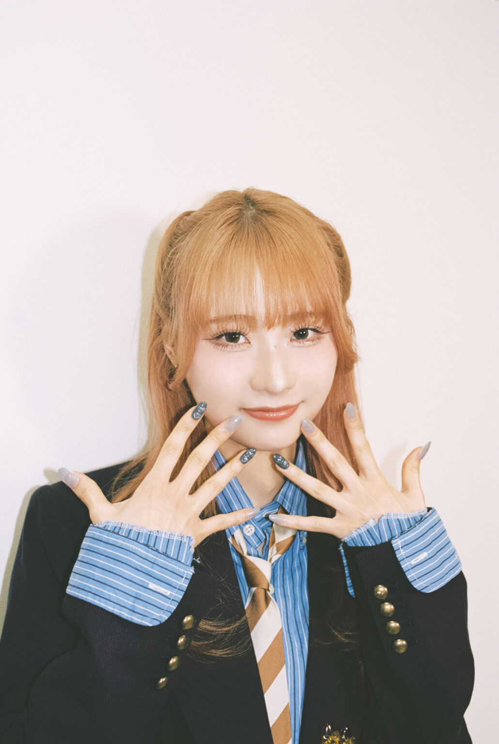 2025年デビューの超実力派グループ、MYERAが時代に刻む個性と結束力｜Bezzy[ベジー]｜アーティストをもっと好きになるエンタメメディア