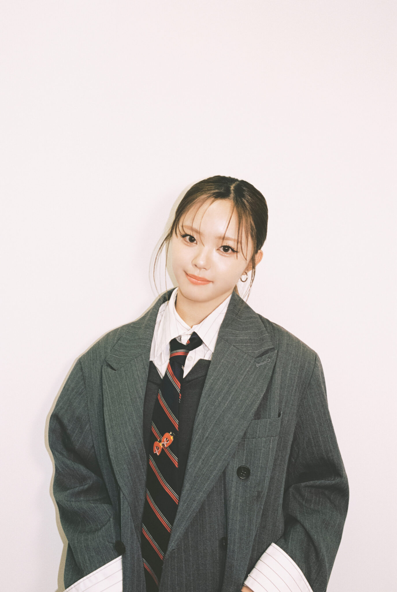 2025年デビューの超実力派グループ、MYERAが時代に刻む個性と結束力｜Bezzy[ベジー]｜アーティストをもっと好きになるエンタメメディア