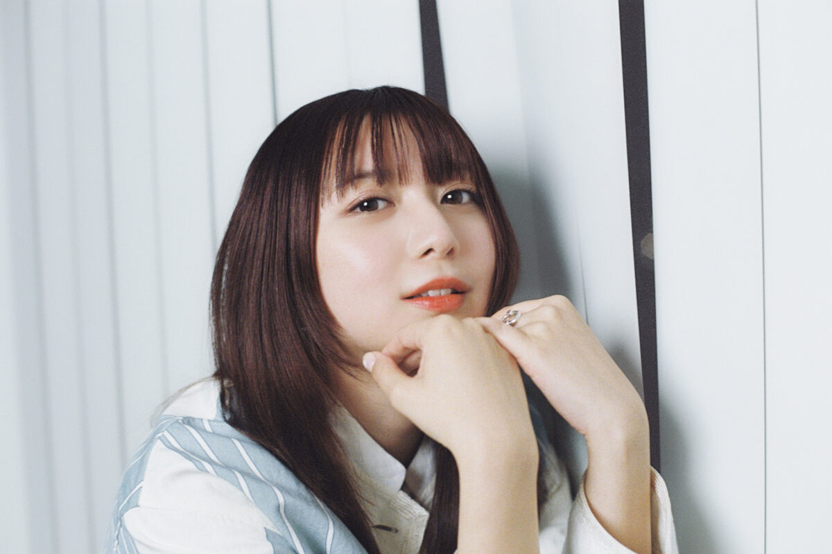 観たもの、演じたもの、歌ったもの全てが原動力。上白石萌歌が表現者であり続けられる理由｜Bezzy[ベジー]｜「人の魅力」にフォーカスしたエンタメメディア