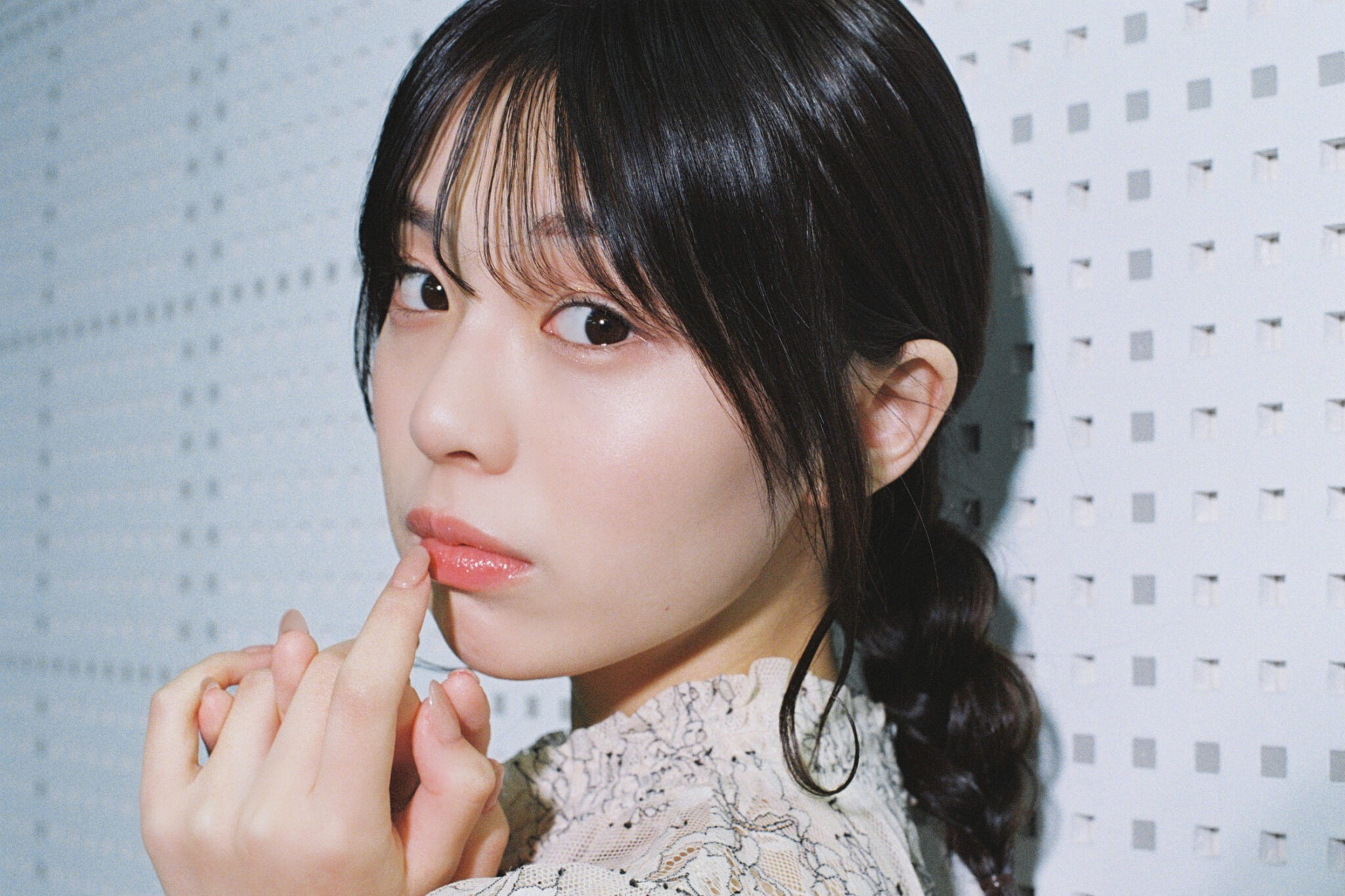 俳優・菊地姫奈の終わらない成長期 趣味に食に貪欲な20歳の素顔とは？｜Bezzy[ベジー]｜アーティストをもっと好きになるエンタメメディア