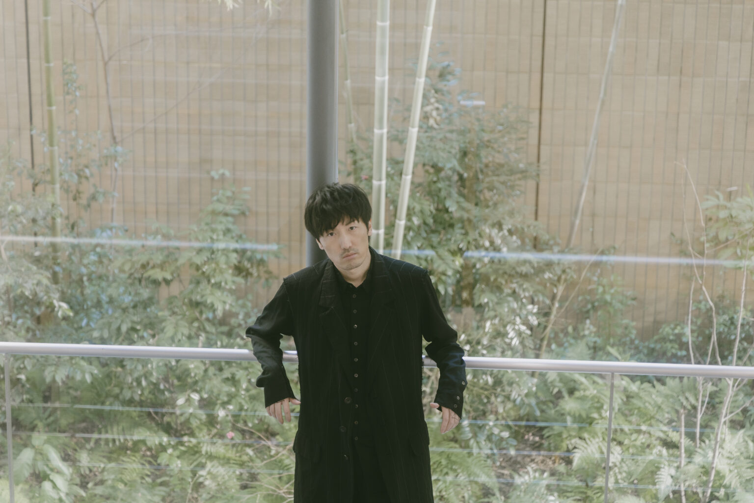 澤野弘之が「自分だからこそ」の道で目指す地点 20周年を迎えなお走り続ける原動力とは｜Bezzy[ベジー]｜「人の魅力」にフォーカスしたエンタメメディア