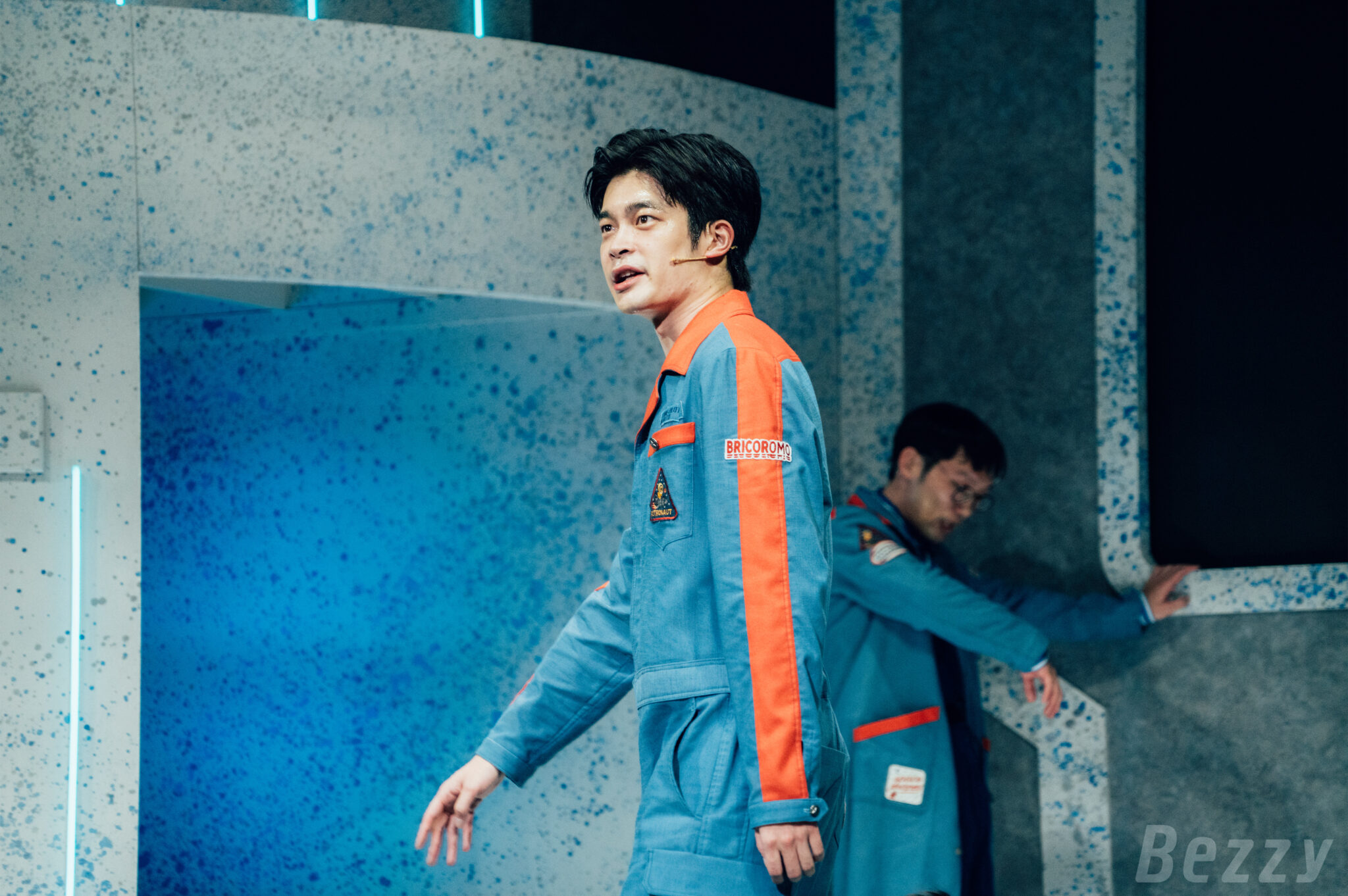 魅惑の無重力舞台にSFエンタメ全部盛り！？伊藤万理華主演『リプリー、あいにくの宇宙ね』開幕｜Bezzy[ベジー]｜アーティストをもっと好きになるエンタメメディア