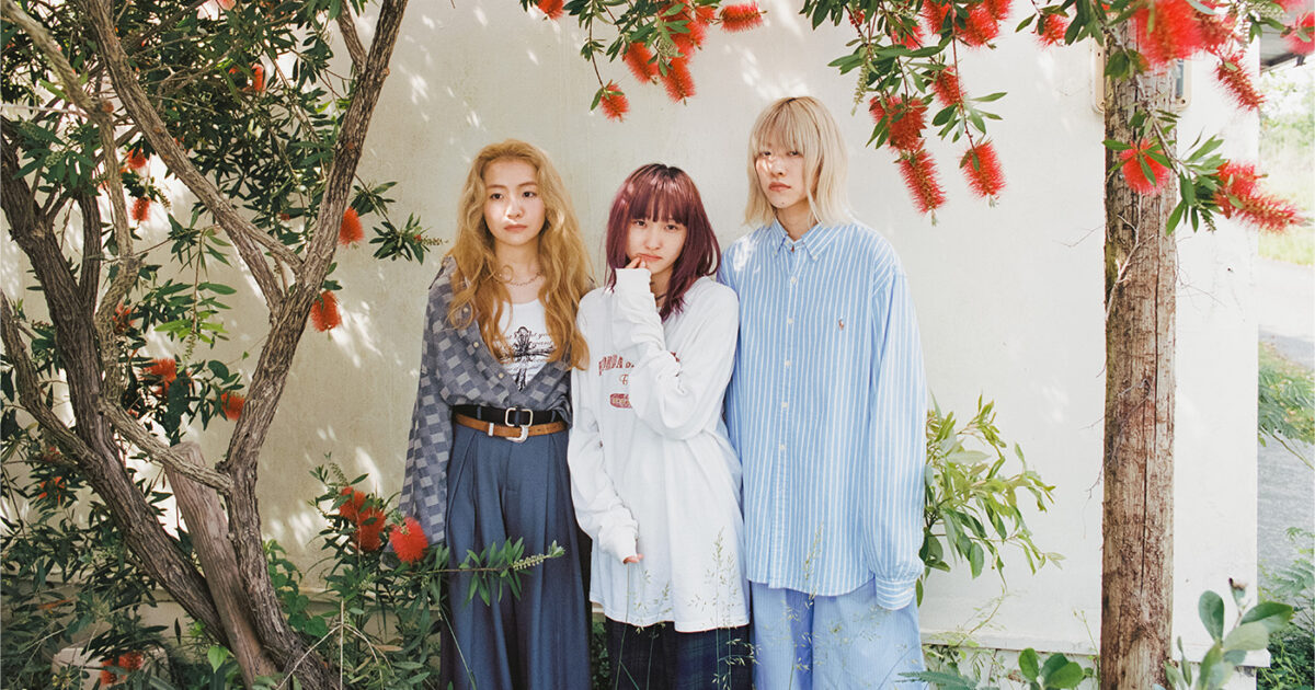 Chilli Beans.新EPより「pain」先行配信開始、”生きてる痛み”をエッジと爆発力で表現｜Bezzy[ベジー]｜「人の魅力」にフォーカスしたエンタメメディア