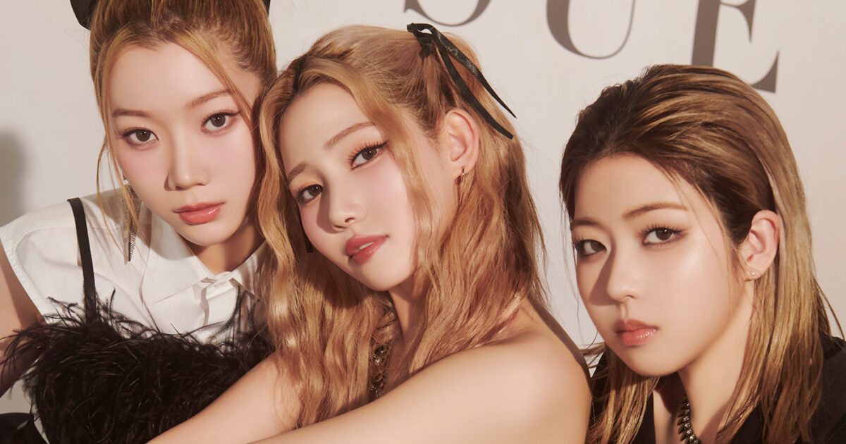 IS:SUEのファン感謝祭「REBORN Collection 2025」が開幕、第1弾はコレクションフォト｜Bezzy[ベジー]｜アーティストをもっと好きになるエンタメメディア