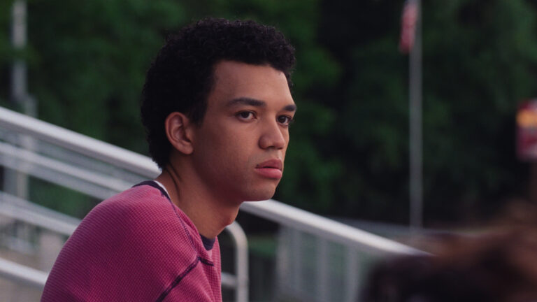 A24製作『テレビの中に入りたい』アイデンティティにもがくティーンエージャーの場面写真解禁｜Bezzy[ベジー]｜アーティストをもっと好きになるエンタメメディア