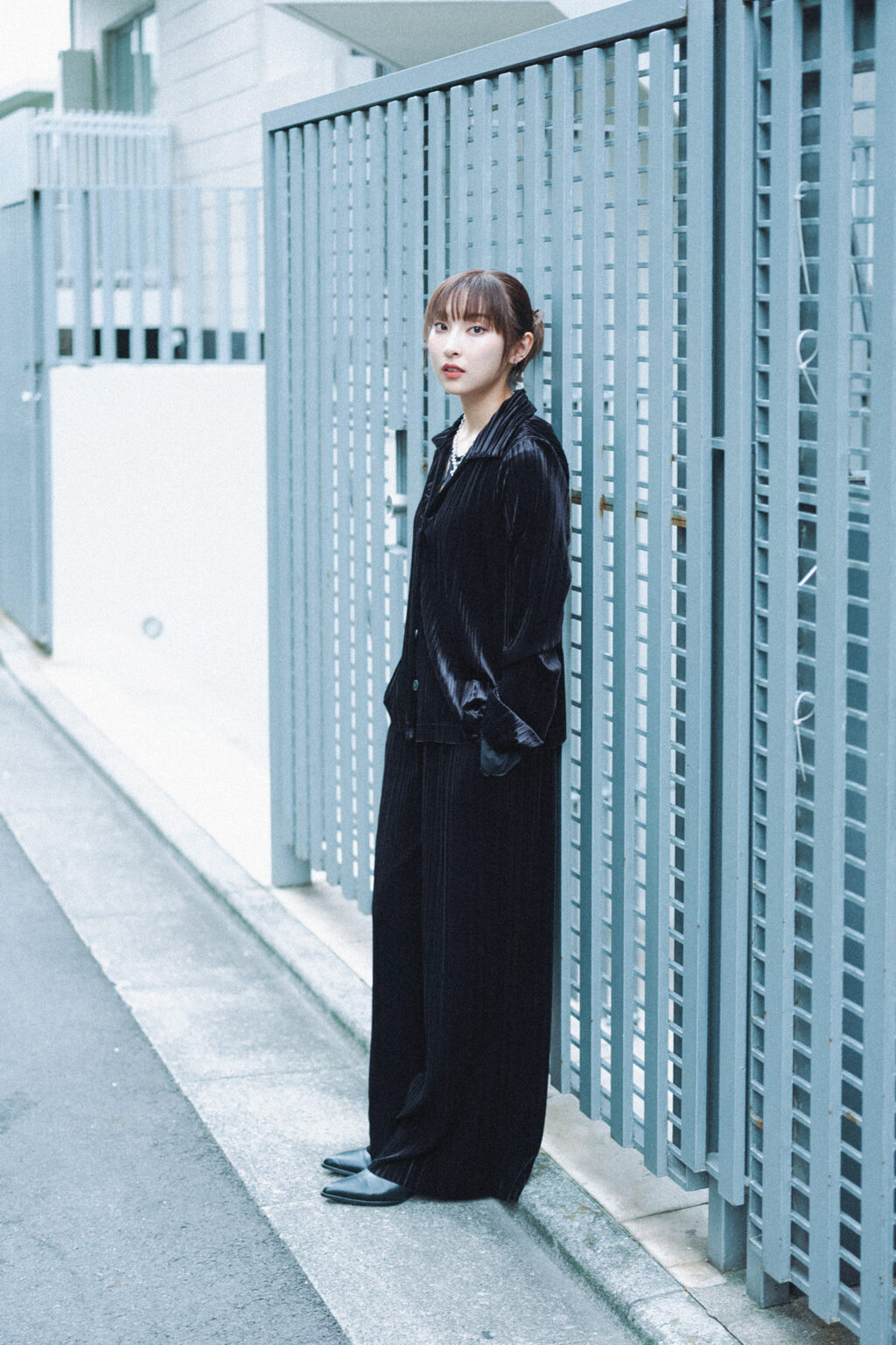 「本当の意味で“自分でいい”と気づけた」家入レオが15周年に向けて踏み出すスタートライン｜Bezzy[ベジー]｜アーティストをもっと好きになるエンタメメディア