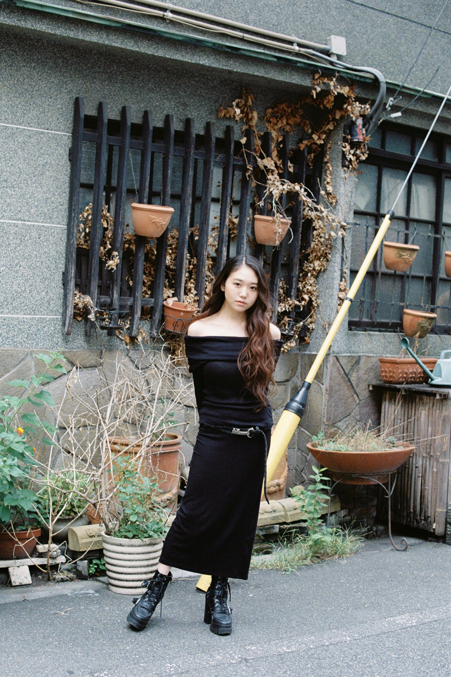 非量産型の新進俳優・咲耶の正体とは？耽美に生きる、その素顔と人生観に迫る｜Bezzy[ベジー]｜「人の魅力」にフォーカスしたエンタメメディア